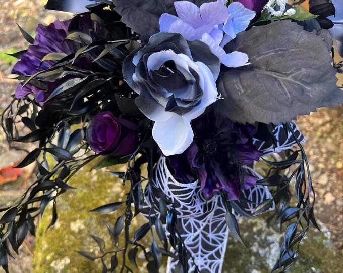 Victorian Gothic Centerpiece, Gothic Floral Home Decor, Gothic Silver ...