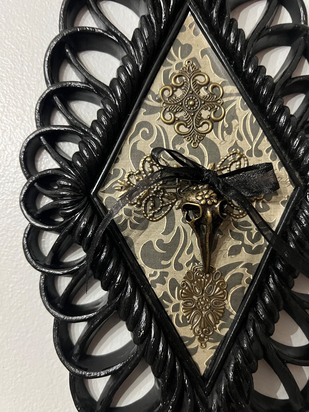 Victorian Gothic Vintage Wall Plaques, Set 2 Gothic Victorian Dark Wall ...