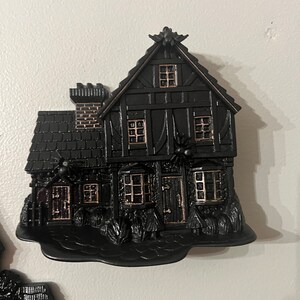 Hainted Houses Wall Decor, Set 2repurposed Vintage Wall Plaques ...