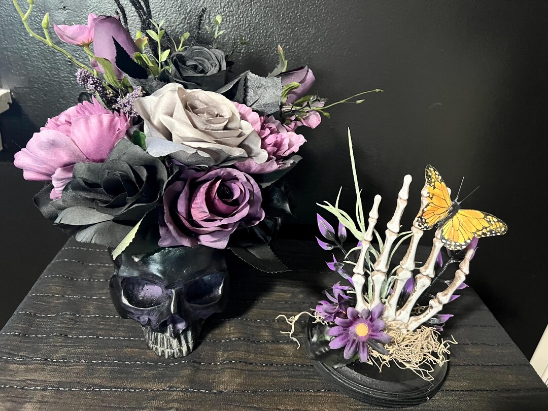 Gothic Skull Centerpiece, Skull Floral, Goth Skull Flower Pot, Black ...