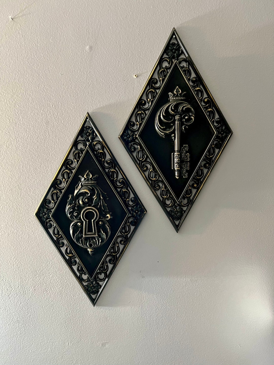 Victorian Gothic Key & Locket Wall Plaques, Gothic Black Gold , Gothic ...