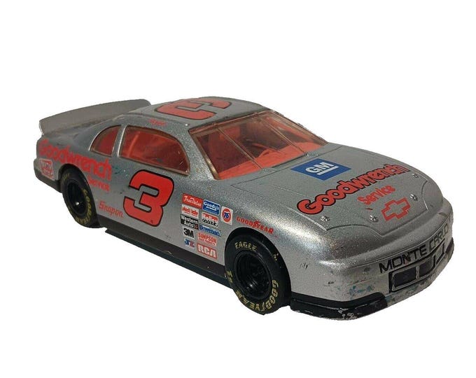 Dale Earnhardt SR #3 HASBRO Nascar 1998 Silver Monte Carlo Goodwrench ...
