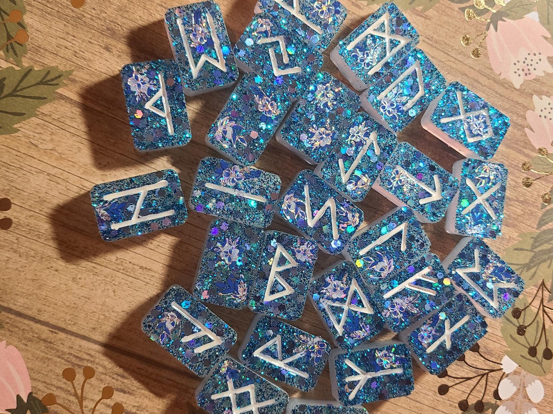 Floral Rune Set, Elder Futhark Runes, Witch Gift, Divination Tool ...