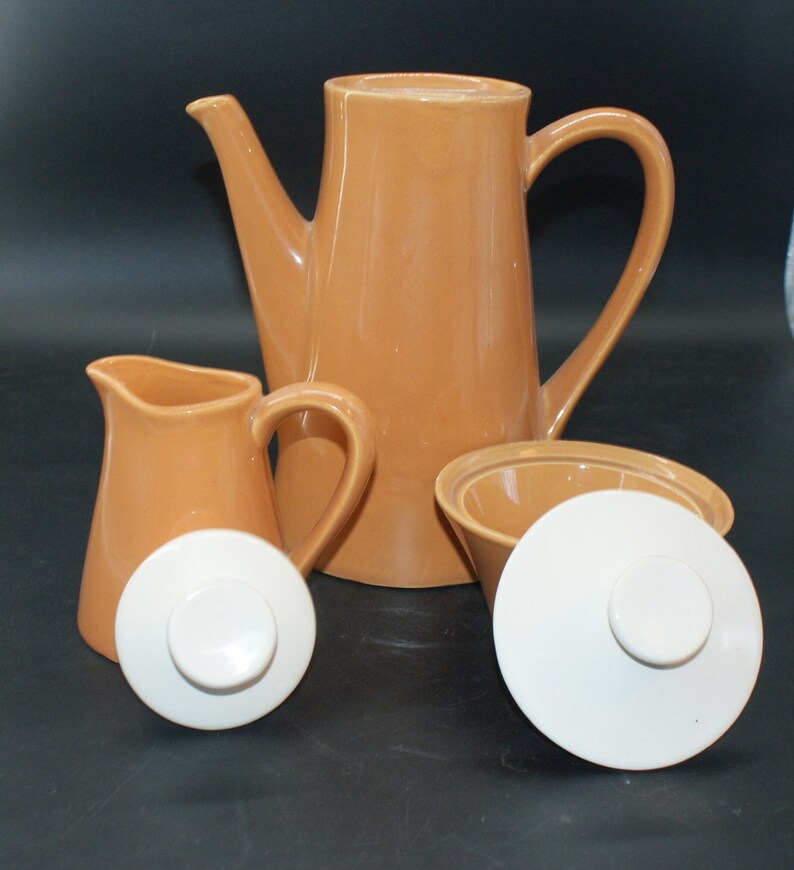 Mid Century Coffee Pot U.S.A. Color Between Cameron Clay and Mustard ...