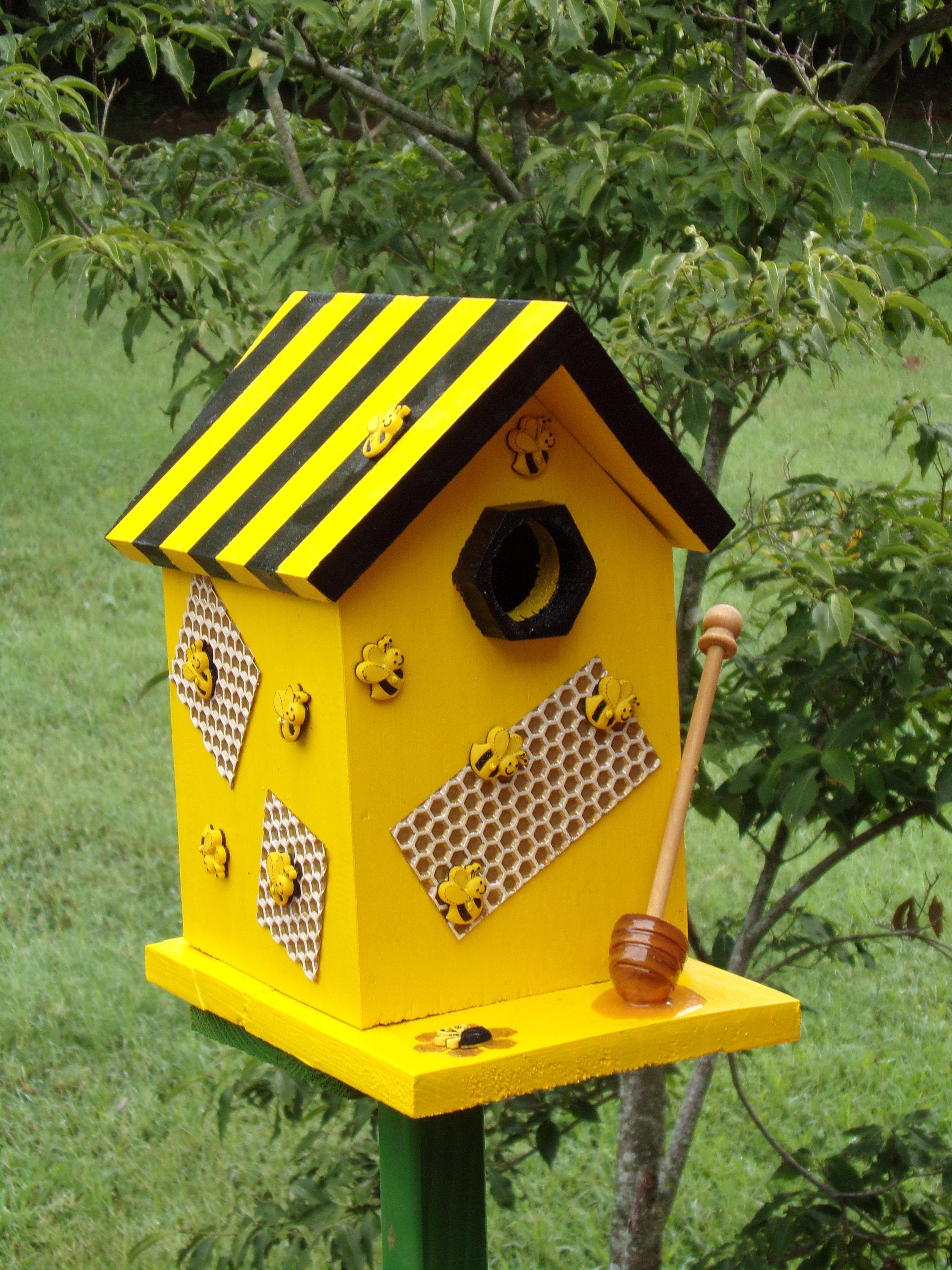 Honey Bee Birdhouse - Etsy