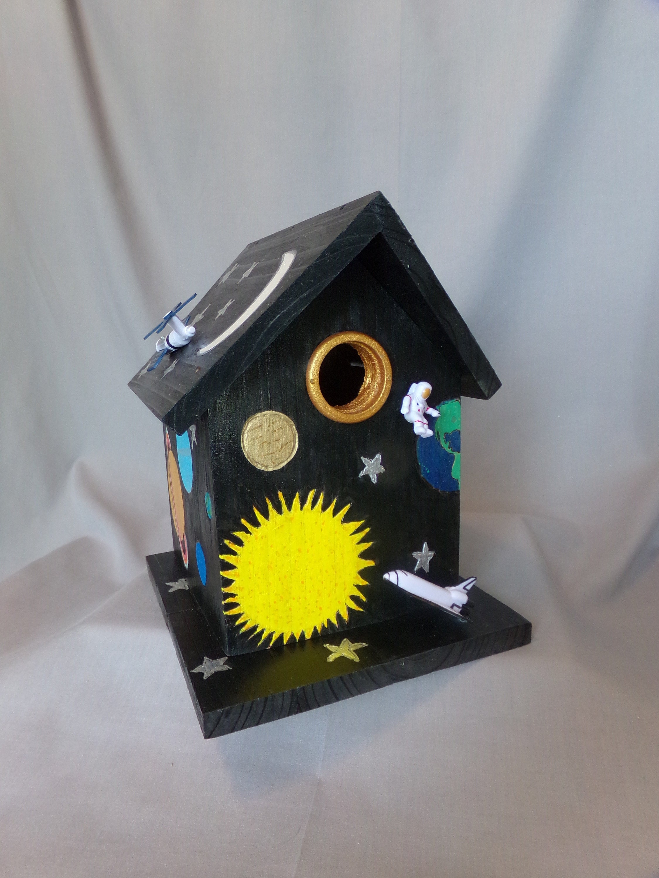 Solar System Birdhouse - Etsy