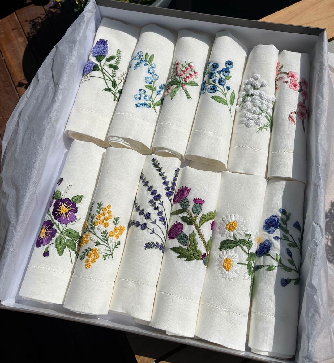 Hand Embroidered Dinner Napkins Set of 12, Floral Hand Embroidered ...
