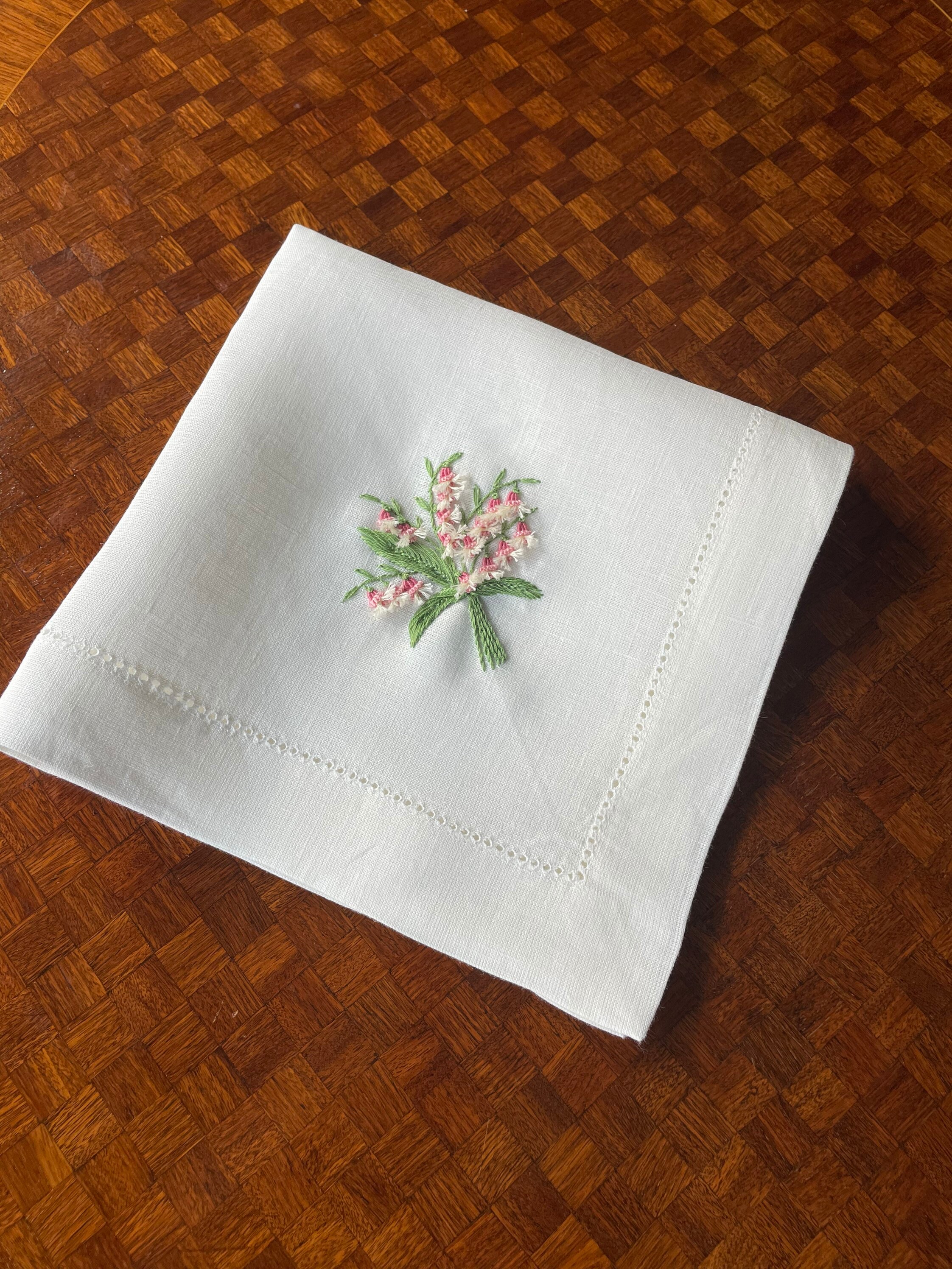 Set of 6 Spring Blooms Hand Embroidered Reusable Napkins - Etsy