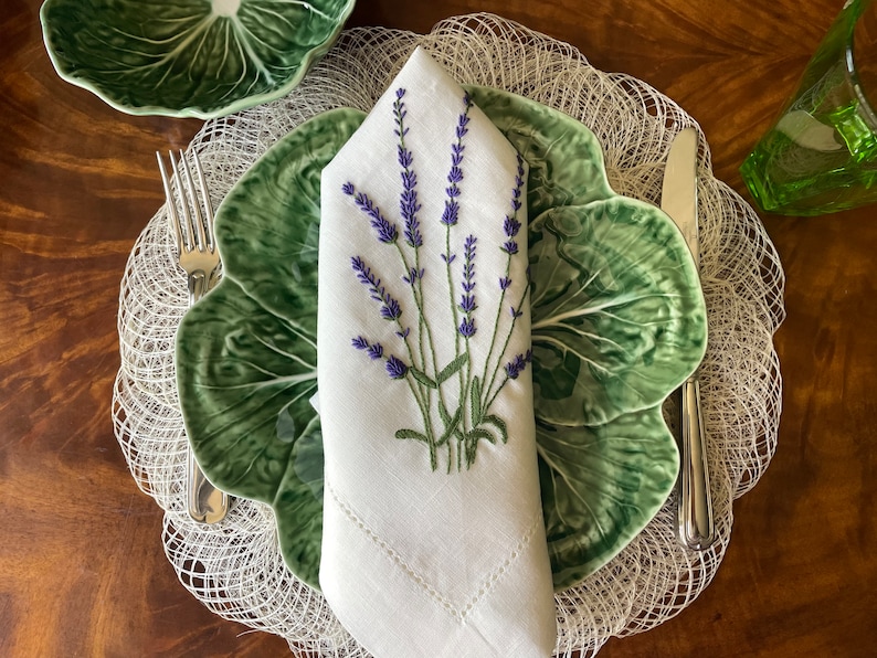 Hand Embroidered Dinner Napkins Set of 12, Floral Hand Embroidered ...