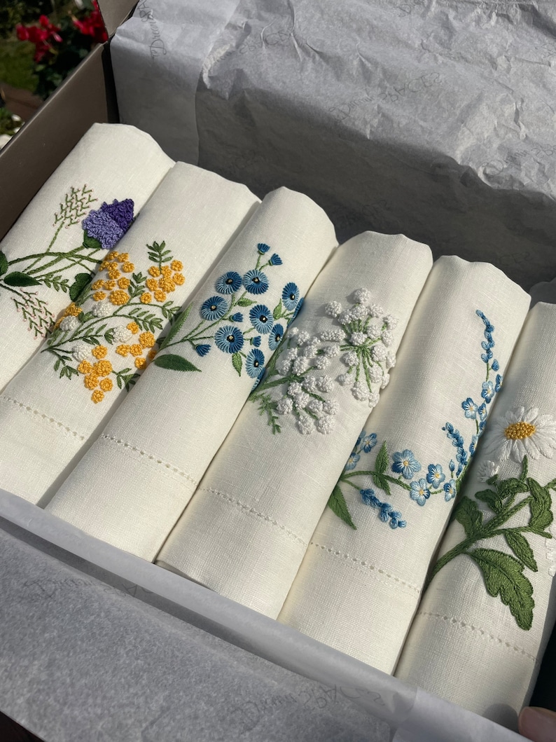 Hand Embroidered Linen Floral Dinner Napkins Set of 6, Flower Cloth ...