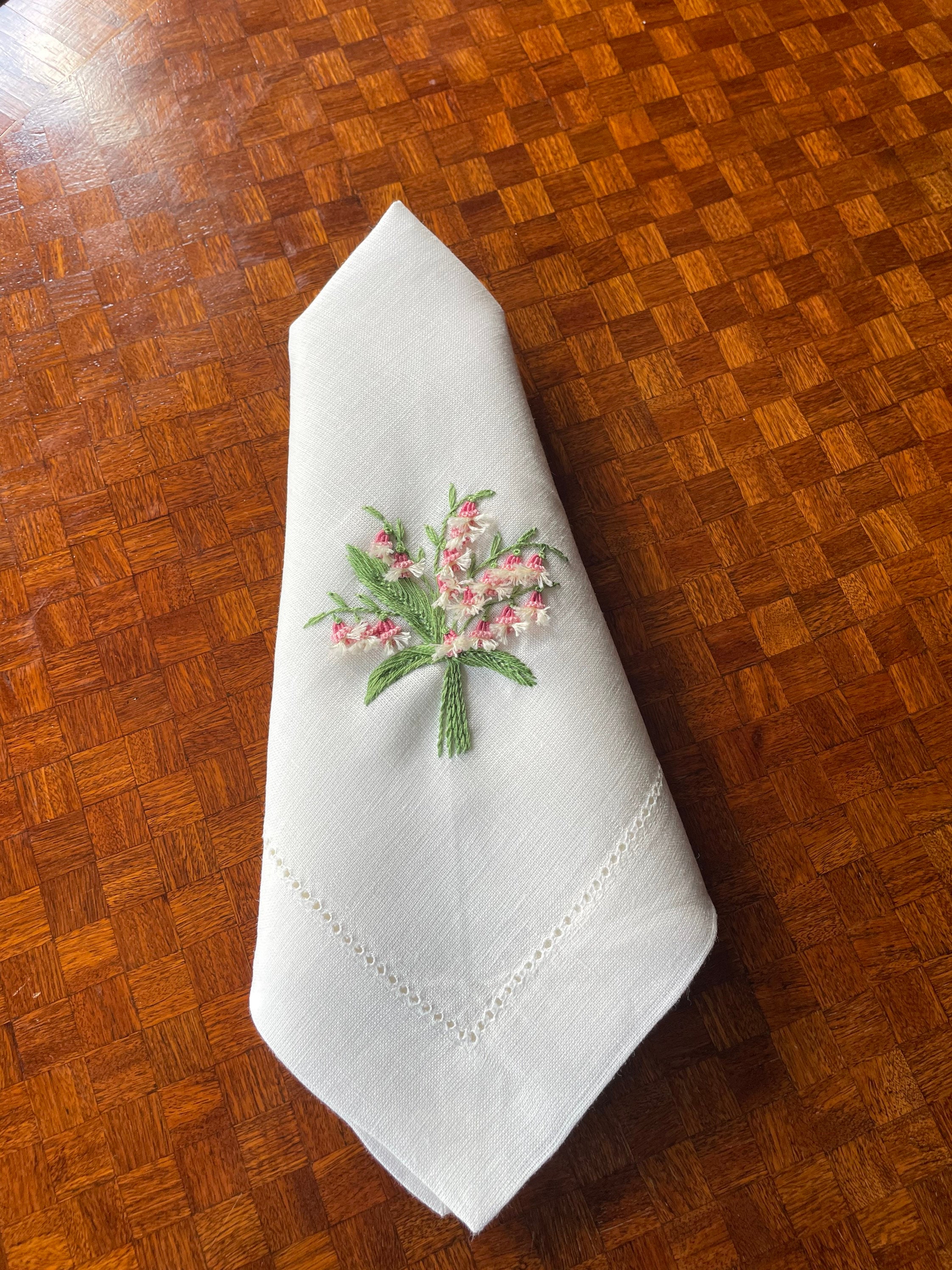 Set of 6 Spring Blooms Hand Embroidered Reusable Napkins - Etsy