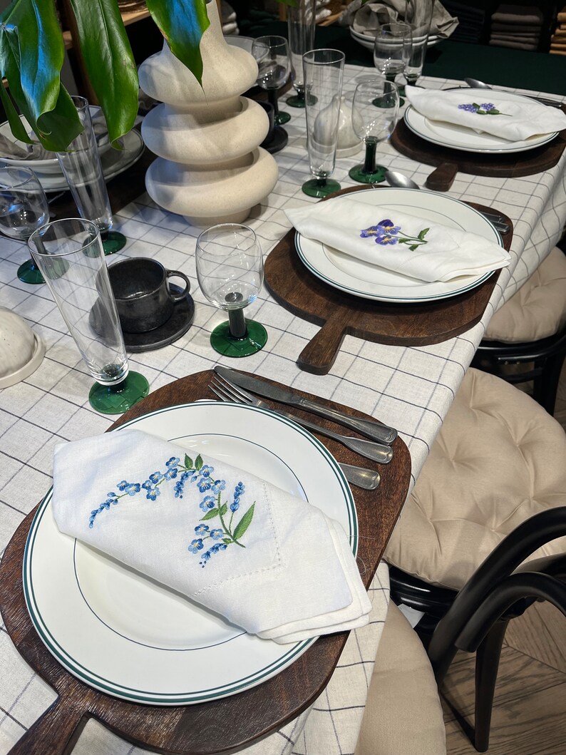 Hand Embroidered Dinner Napkins Set of 12, Floral Hand Embroidered ...