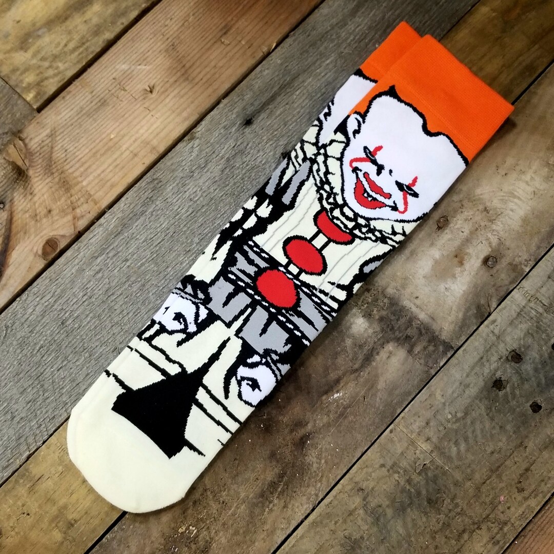 SOCKS PENNYWISE IT Chapter 1 & 2 Casual Knit Socks Stephen King's It ...
