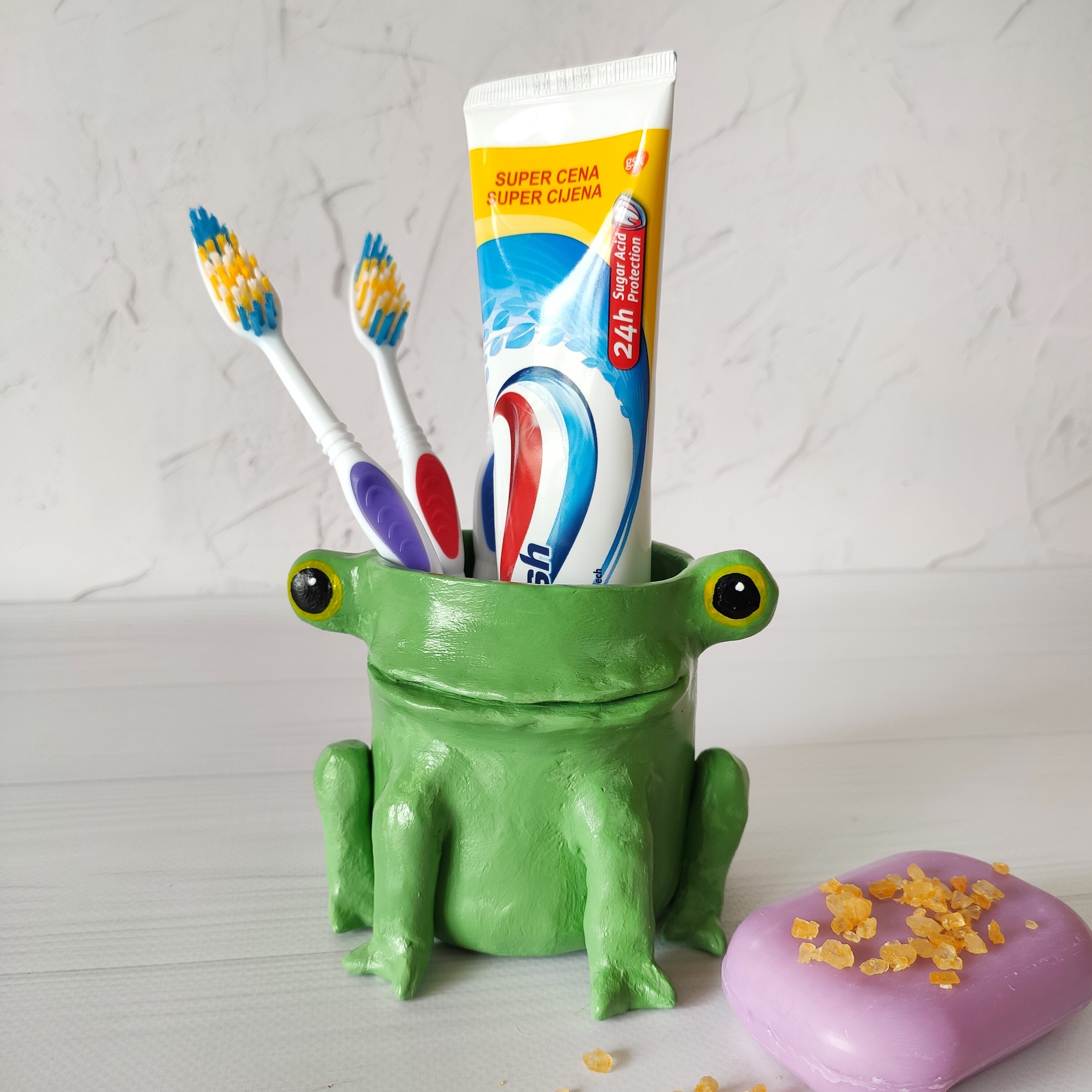 Frog toothbrush holder for kids Cute froggy toothpaste holder | Etsy