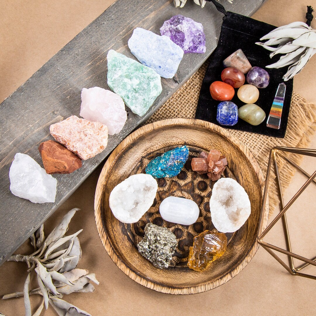 Crystal Set Kit - Tumbled Chakra Stones, Raw Crystals, Geode, Peacock ...