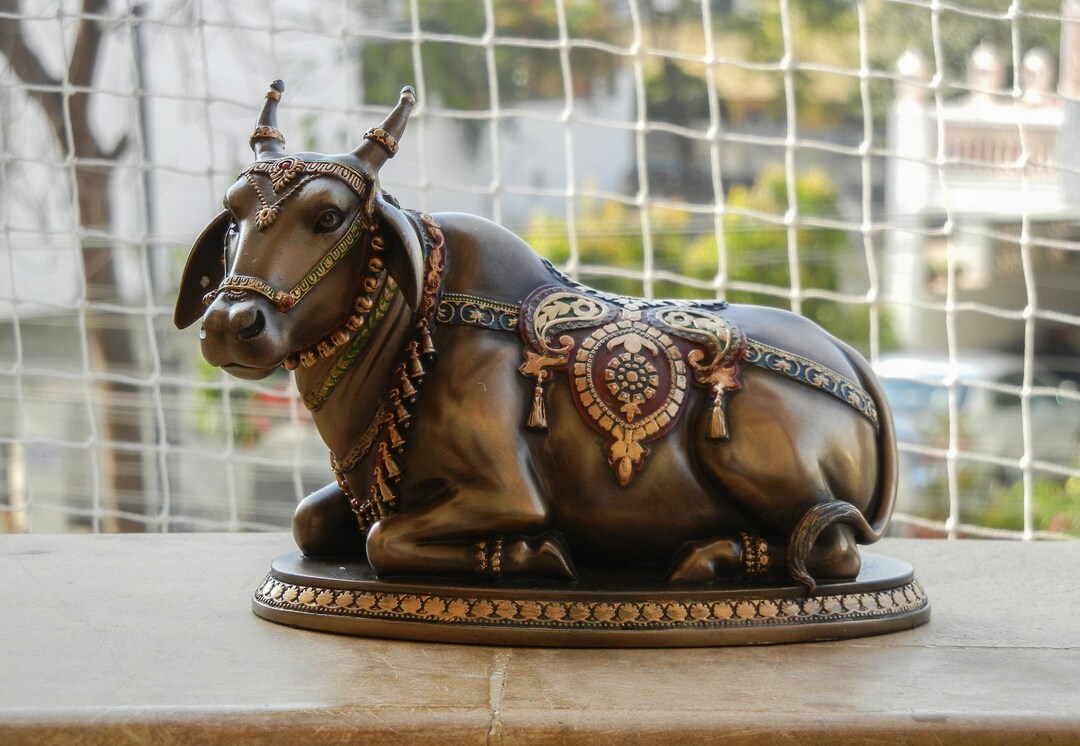 Resin Handmade Cow Idol Hindu Home Décor, Figure, Collectible ...