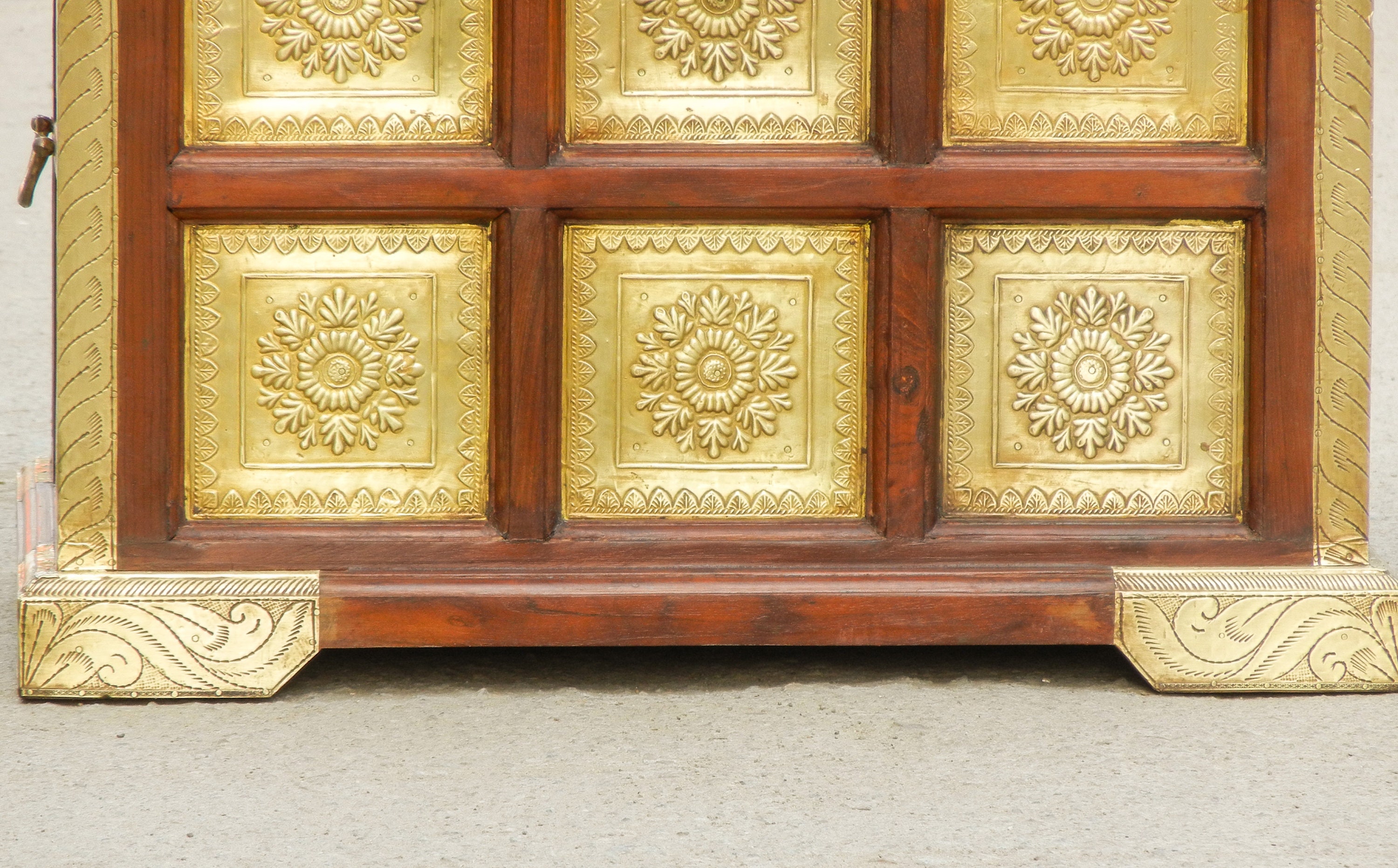 Wooden and Brass Sheet Trunk Box Coffee Table Blanket Box - Etsy