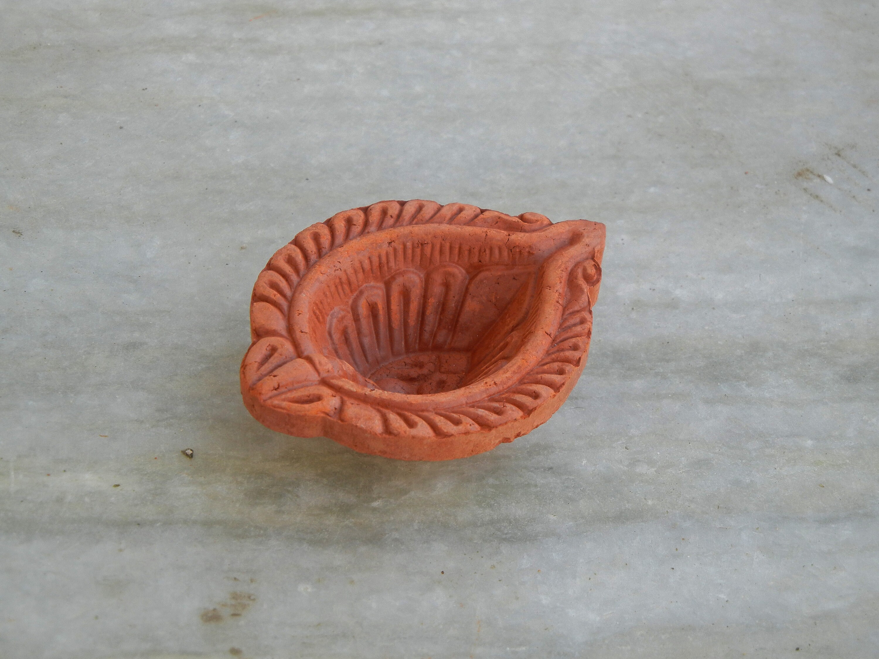 Clay Diya Pot, Diwali Diya, Clay Oil Lamp, Indian Diya, Wick Lamp, Ghee ...