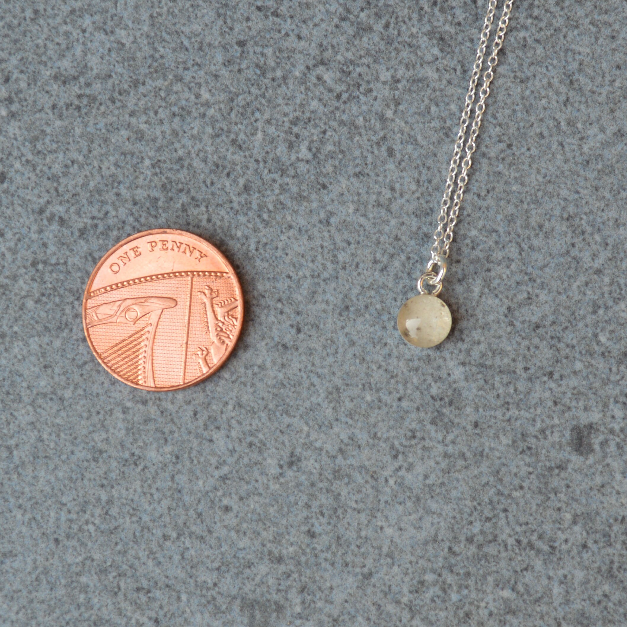 Genuine Real Moon Dust Necklace 925. Sterling Silver Moon - Etsy España
