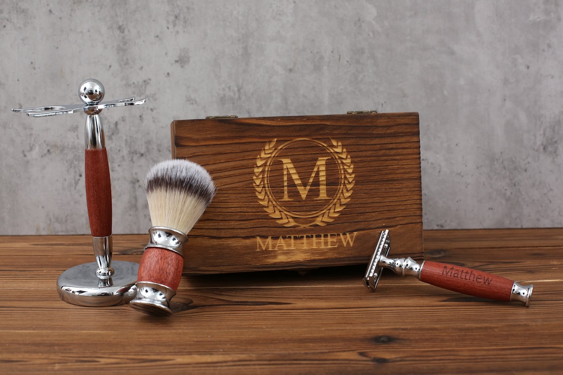 Personalized Groomsmen Gift, Men's Shaving Kits, Travel Shaving Sets ...