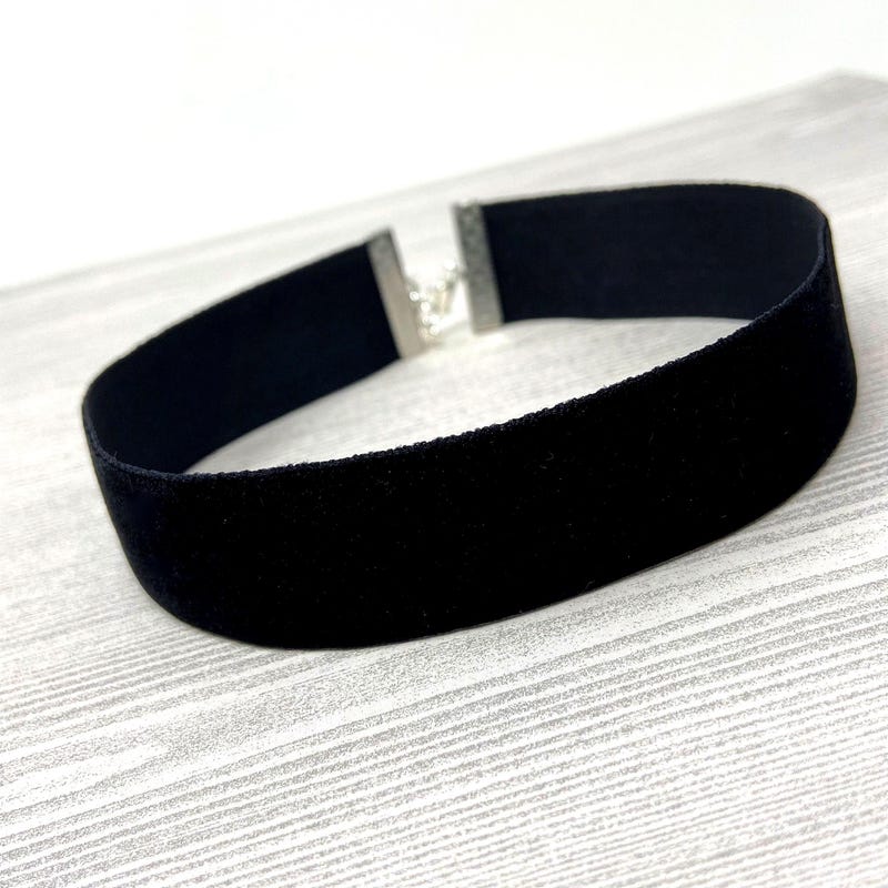 Velvet Choker - Etsy