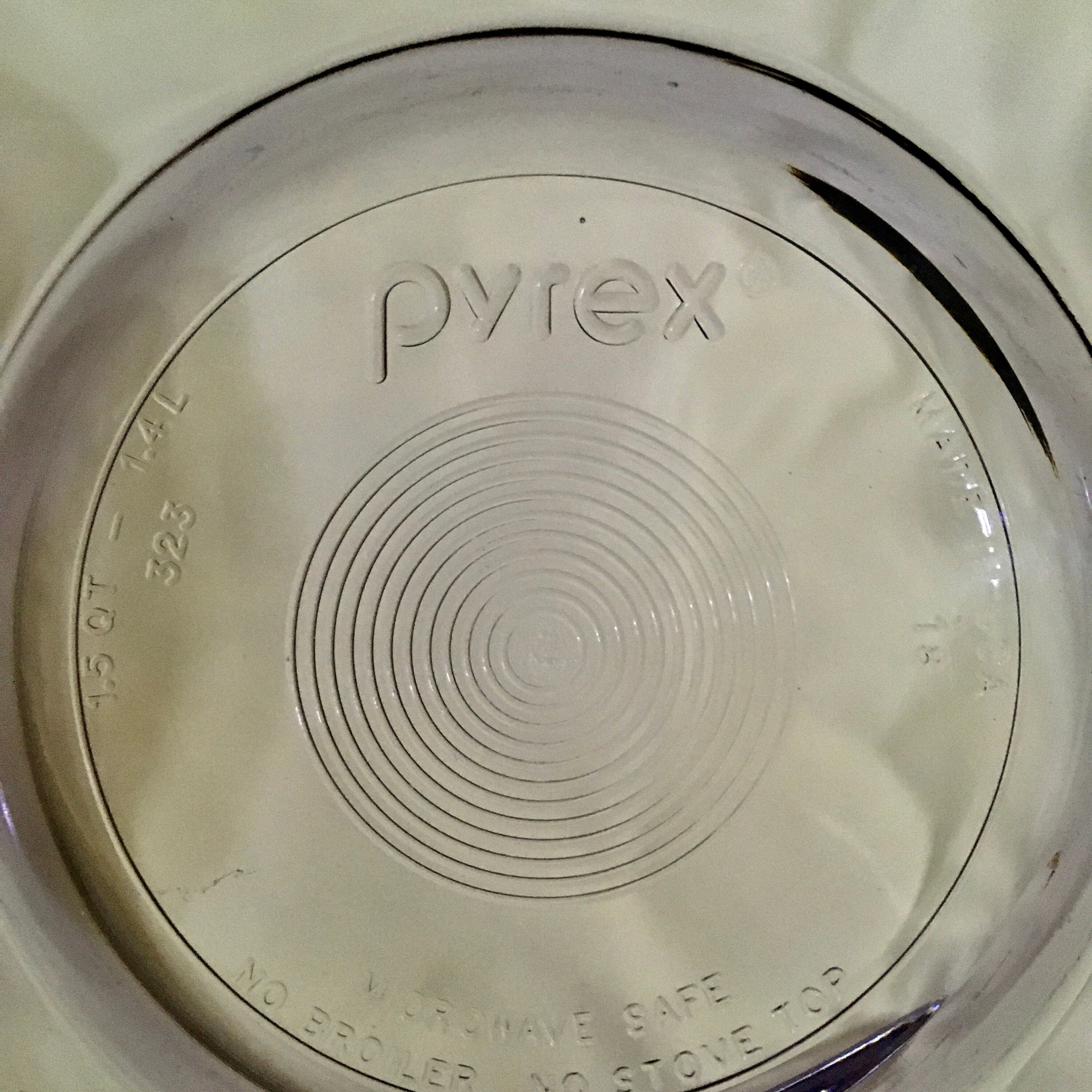 Two Pyrex Purple Mixing Bowls, 1 Quart and 1.5 Quart