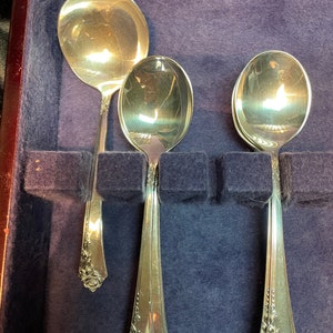 Damask Rose Flatware - Heirloom Sterling by Oneida - C.1970s - Etsy