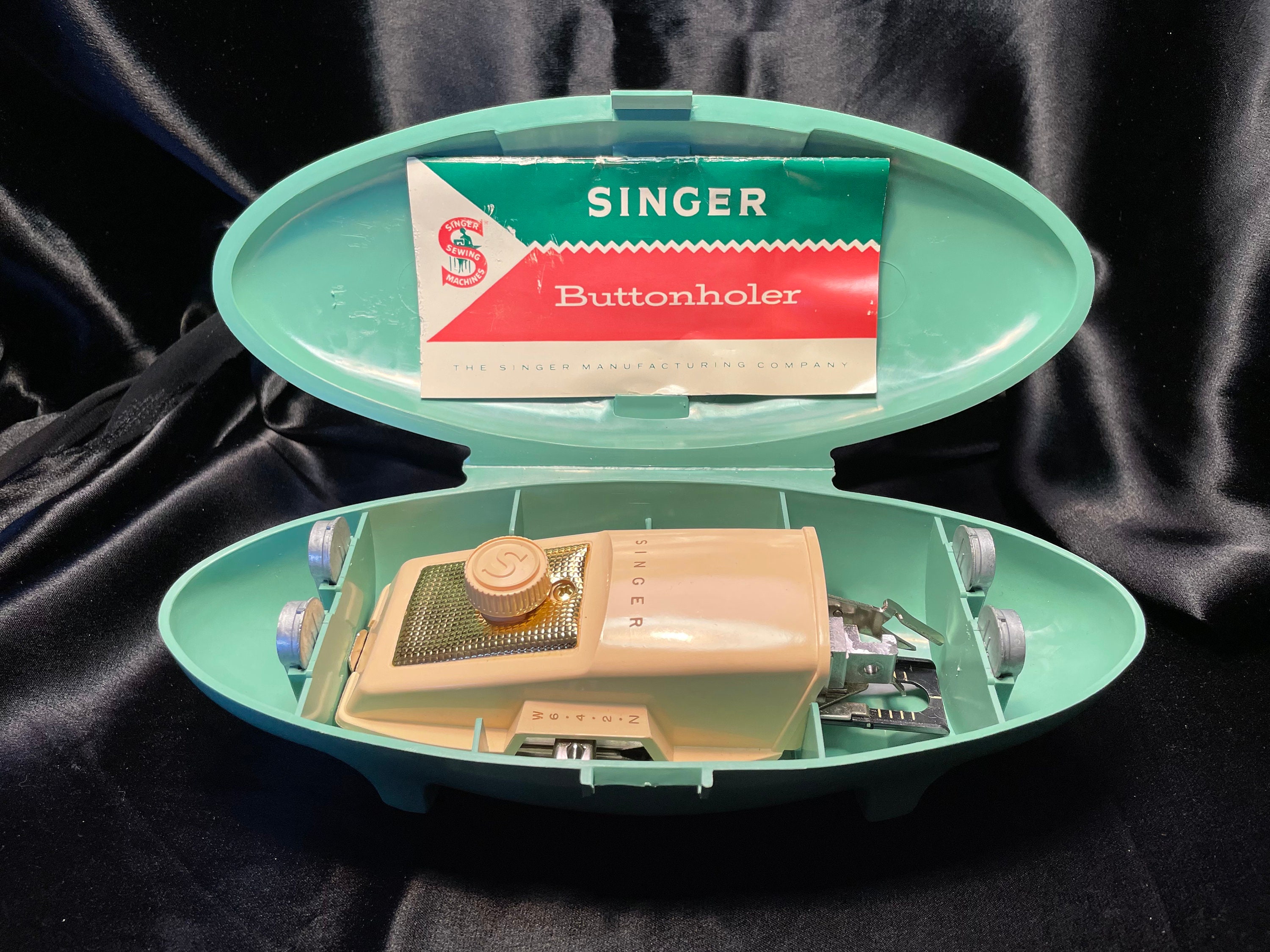 Singer Buttonholes C. 1960s - Etsy