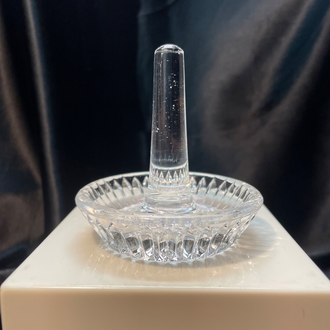 Pressed Glass Ring Dish - C. 1970s - Etsy