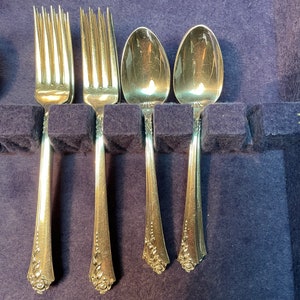 Damask Rose Flatware - Heirloom Sterling by Oneida - C.1970s - Etsy