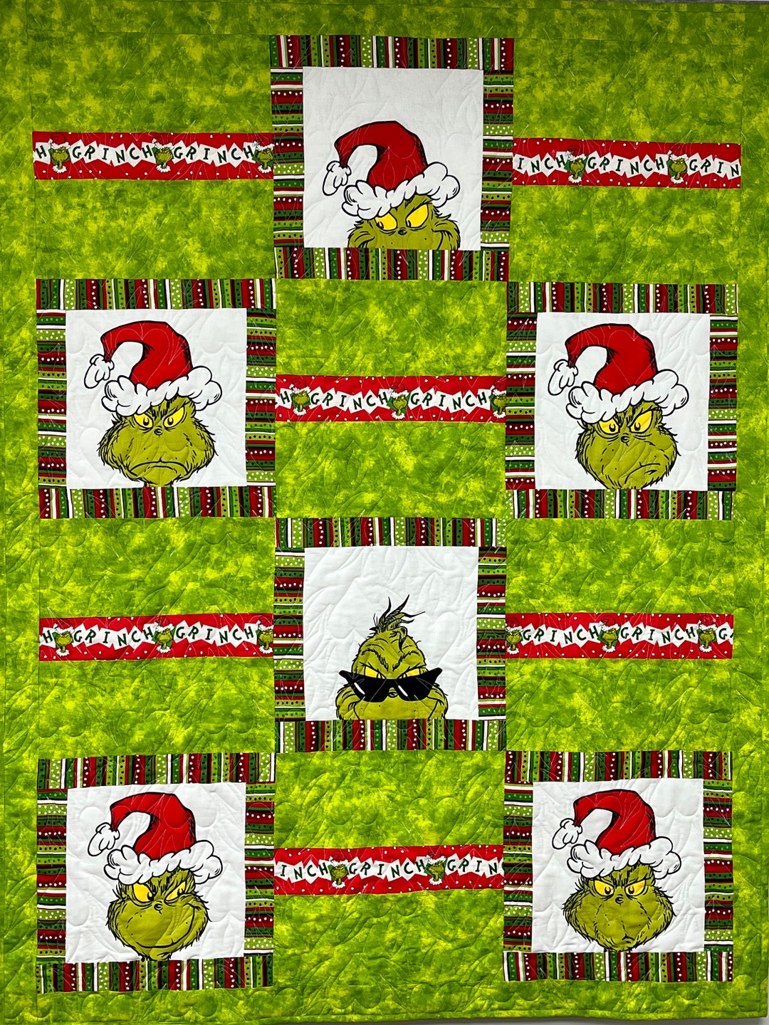 Grinch Faces Quilt - Etsy