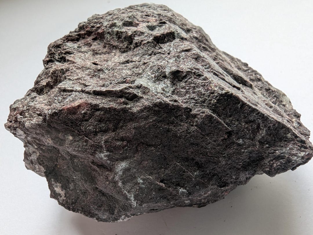 Piemontite Specimen - Crystal Mineral Specimen - Etsy