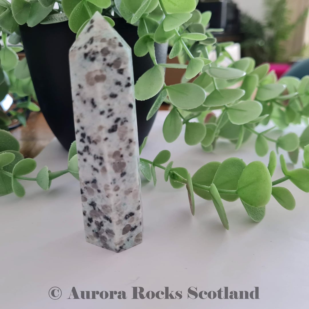 Kiwi Jasper Tower Point Crystal Mineral Specimen Collector Mineral ...