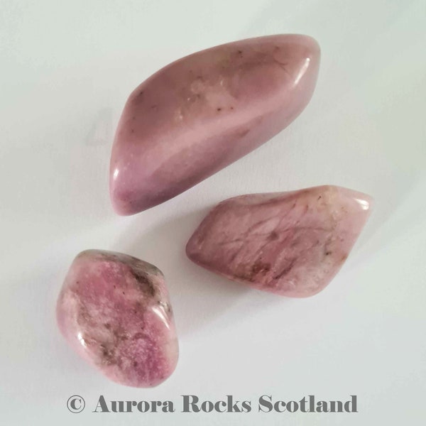 Thulite - Etsy