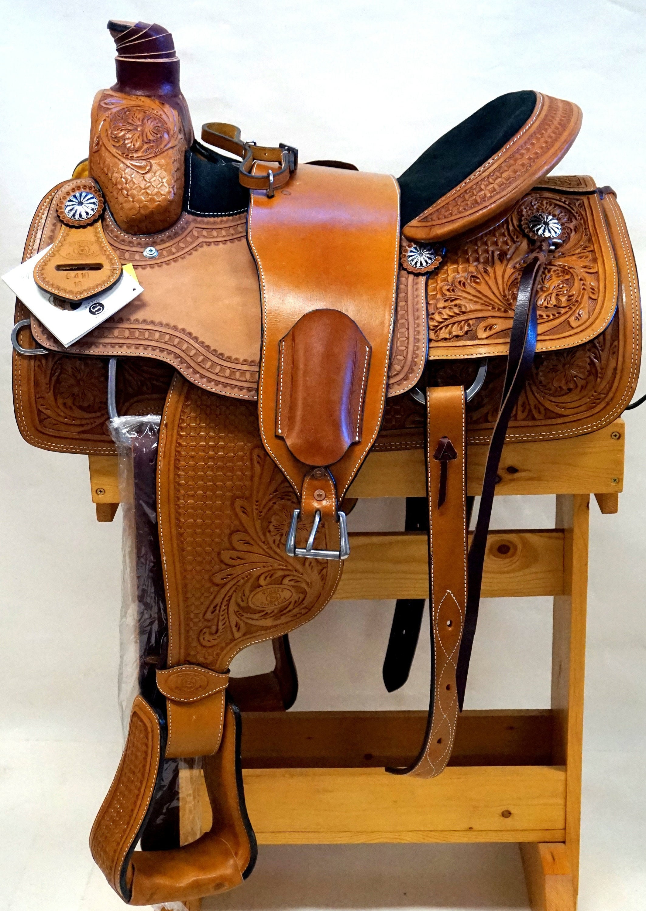 Used Saddles For Sale Circle Y at Edward Acosta blog