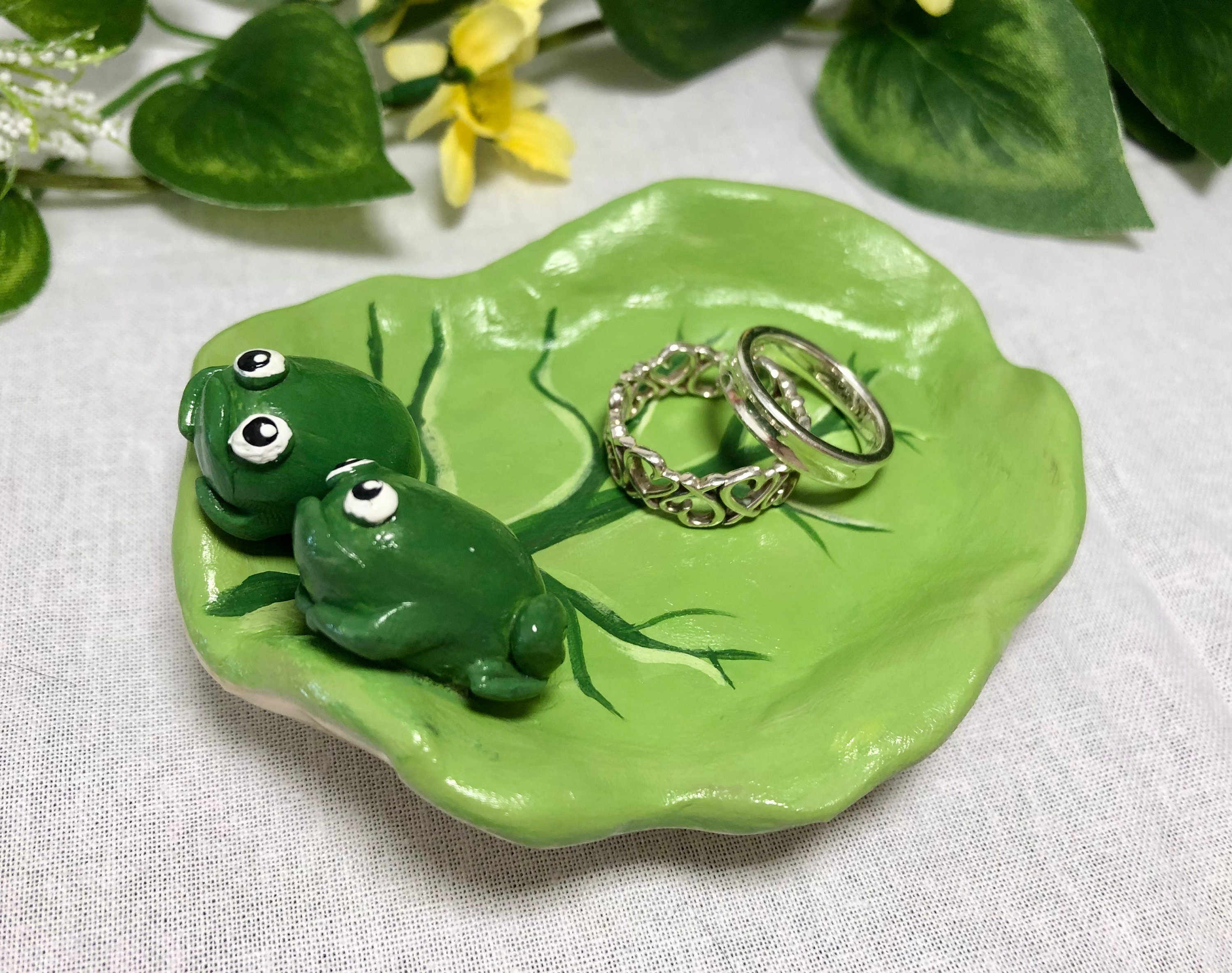 Handmade Painted Polymer Clay Frog Couple Jewelry Ring Leaf | Etsy