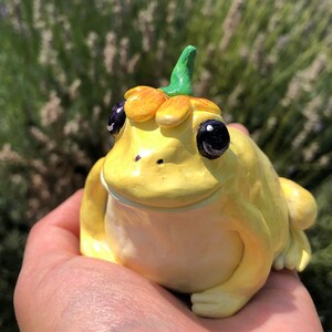 Handmade Polymer Clay Cute Little Spring Flower Hat Frog Figurine ...