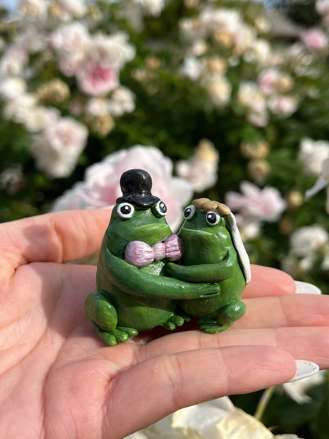 Handmade Hand-painted Polymer Clay Acrylic Hugging Toad Bridal Wedding ...