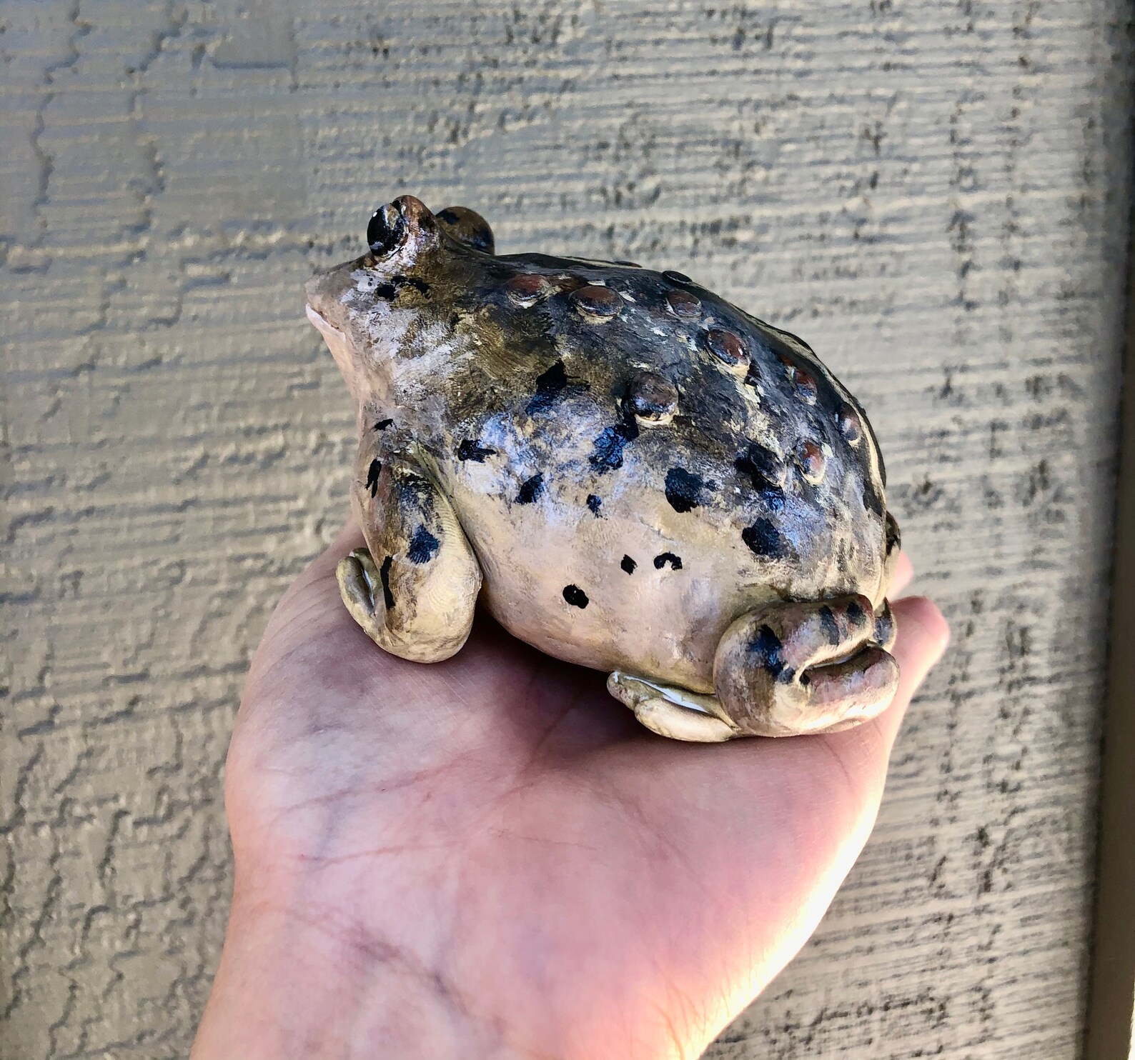 Handmade Small Western Realistic Fat Toad Figurine Gift | Etsy