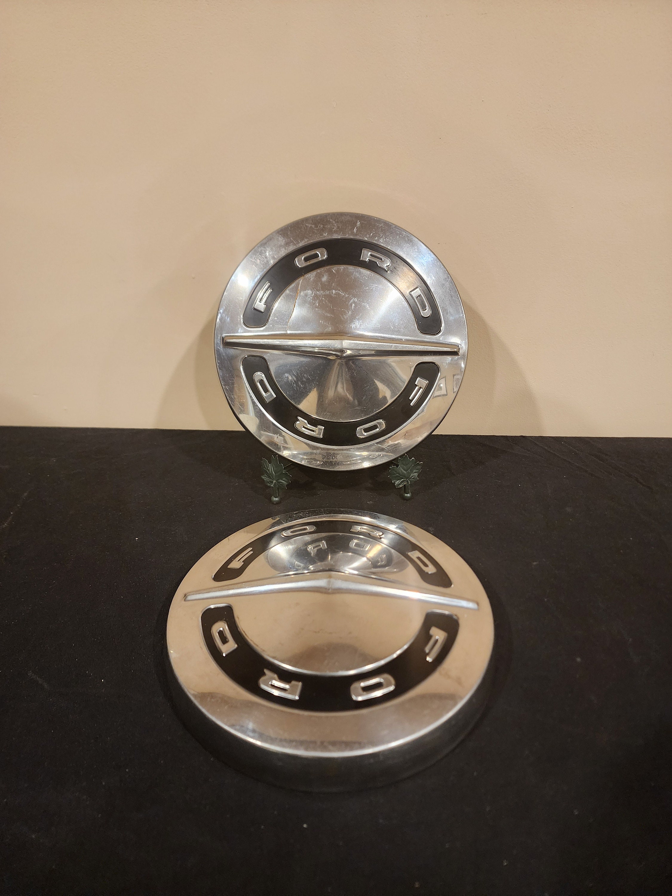 Vintage Ford Motor Company Hubcap - Etsy