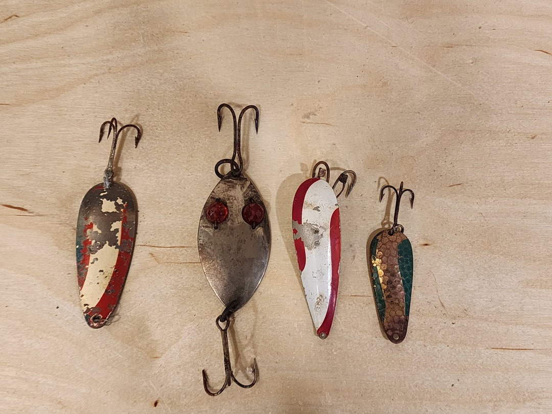 Vintage Wiggler Fishing Lure - Etsy