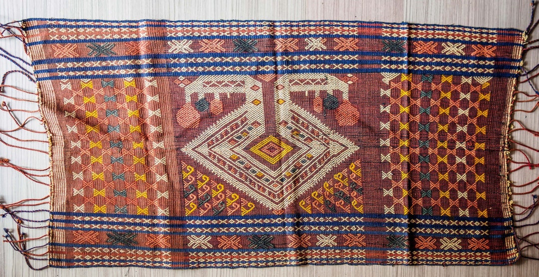 Antique Sumba Island Hinggi: Vintage Indonesian Woven Cloth - Etsy