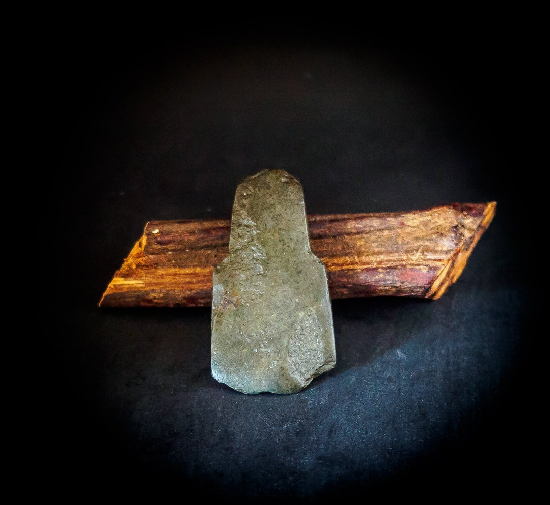 Neolithic Thai Stone Adze/ Shouldered Stone Axehead/neolithic Thai ...