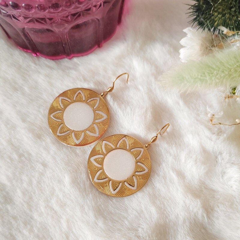 Nami Earrings in Pearly White Polymer Clay, Resin and Gold Stainless ...