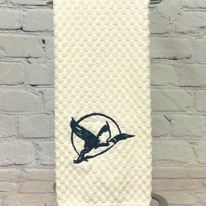 Flying Loon Silhouette Machine Embroidery Design - Etsy