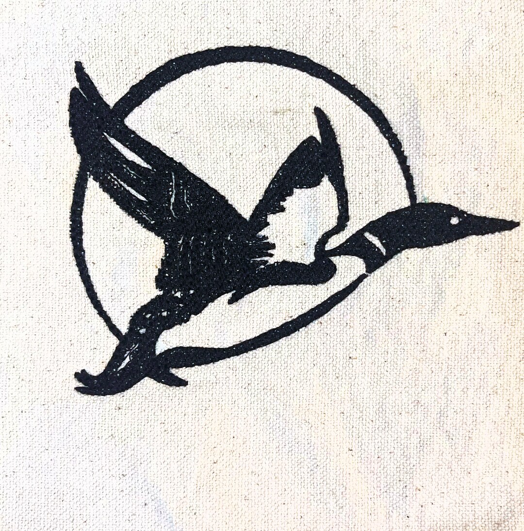 Flying Loon Silhouette Machine Embroidery Design - Etsy