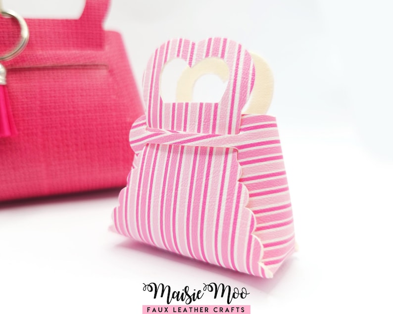 Folded Heart Purse SVG Template, No Sew Faux Leather Mini Bag ...