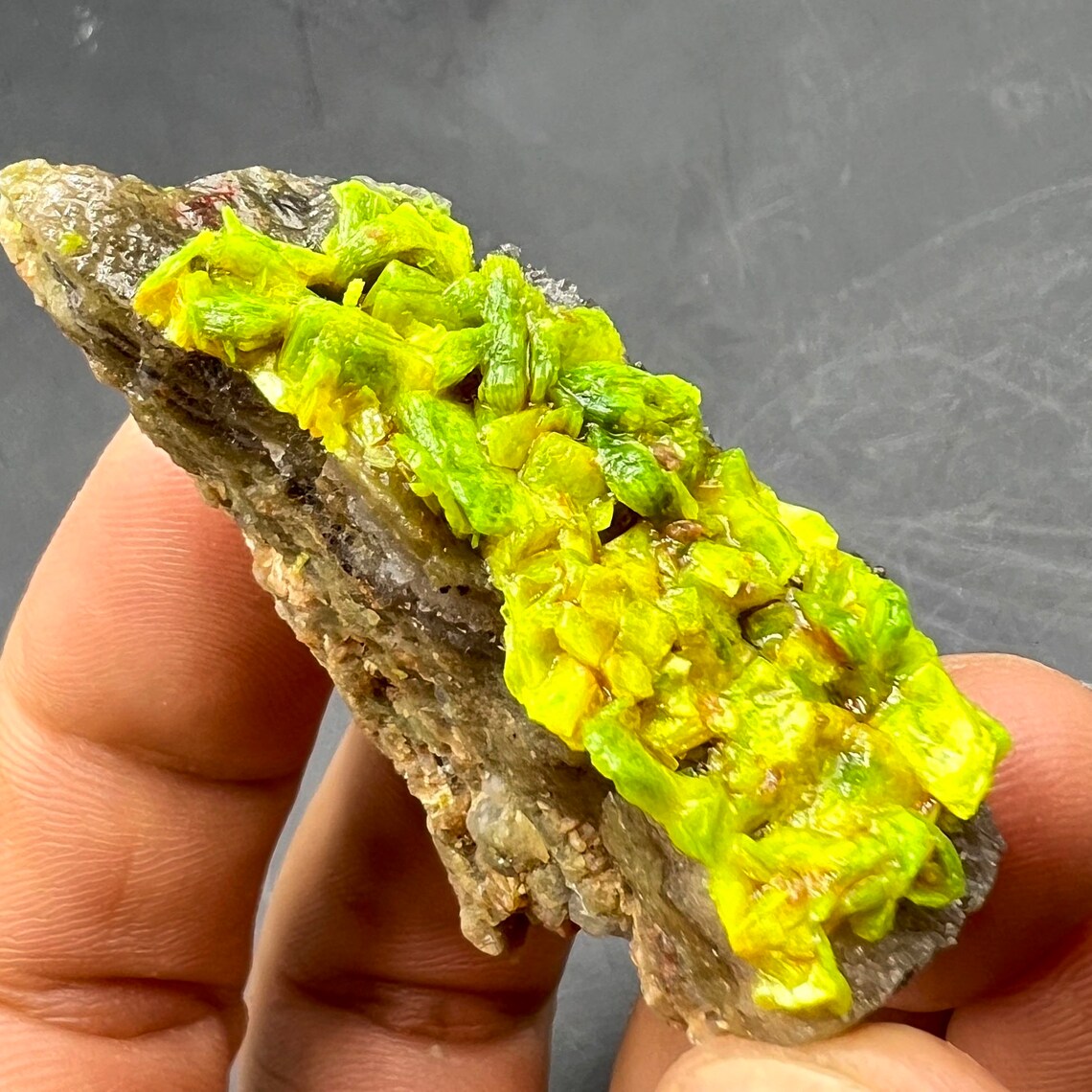 Natural Ladder-like Green Mica Crystal Specimen,china Q2 - Etsy