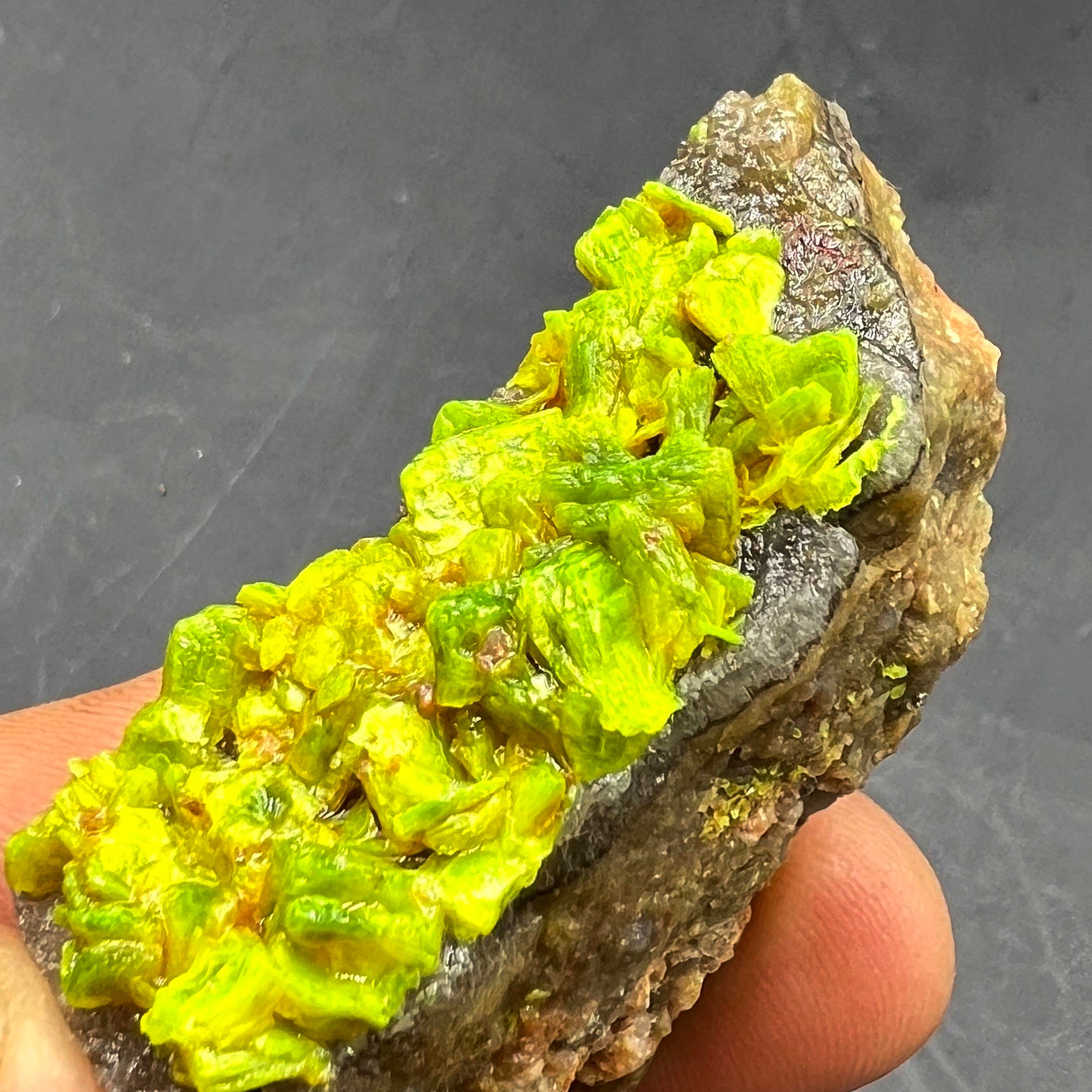Natural Ladder-like Green Mica Crystal Specimen,china #Q2 - Etsy