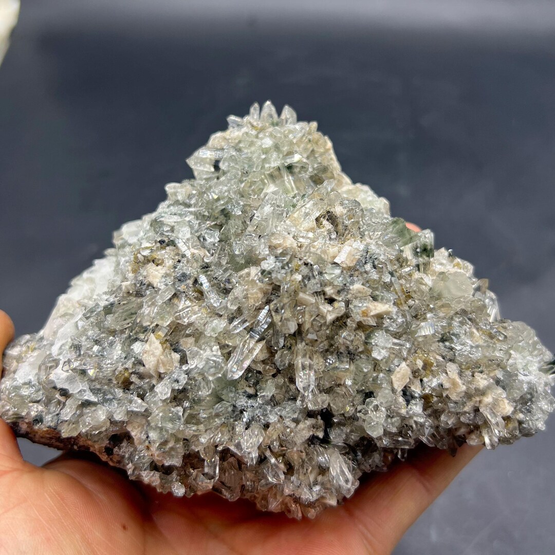 Natural Green Quartz Crystal Cluster Mineral Specimen Q1194 - Etsy